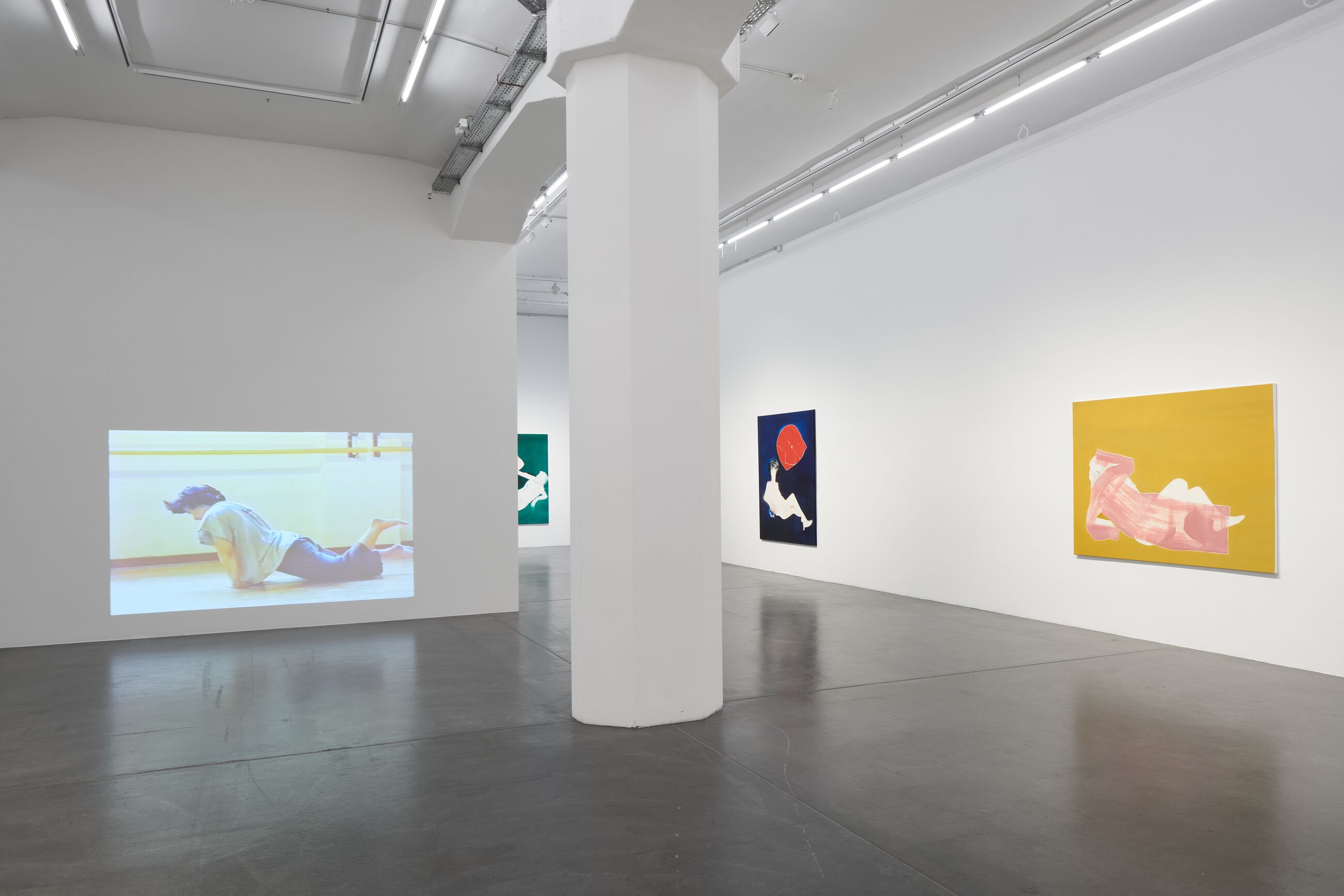 Performance: ‘Transcending Bodies’ by ZHdK Fine Art Students - Hauser & Wirth